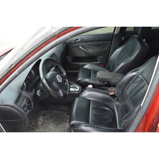 2004 Volkswagen Jetta Sedan TDI Sport Edition