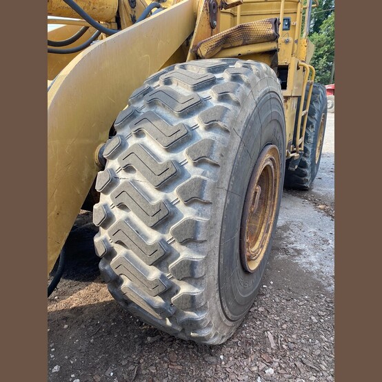 CAT 966F Wheel Loader