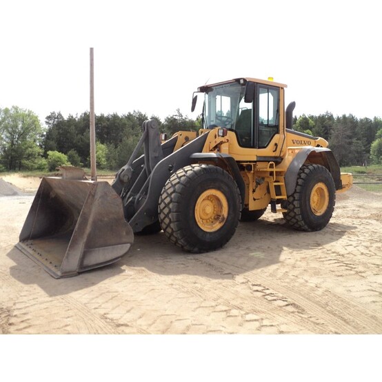 Volvo L110F Wheel Loader