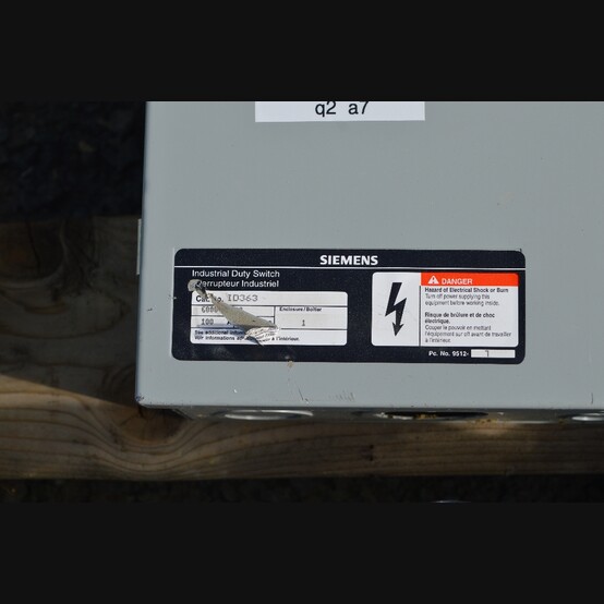 Siemens 100 Amp Fusible Disconnect