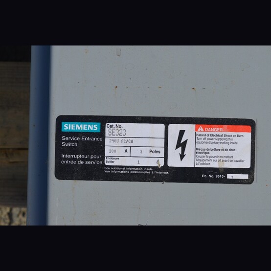 Siemens 100 Amp Fusible Disconnect