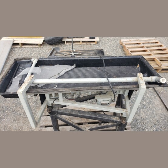 RP4 Concentrating Shaker Table