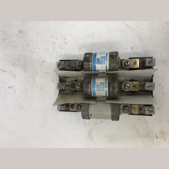 Cutler-Hammer Fuse Holder