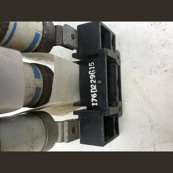 Cutler-Hammer Fuse Holder