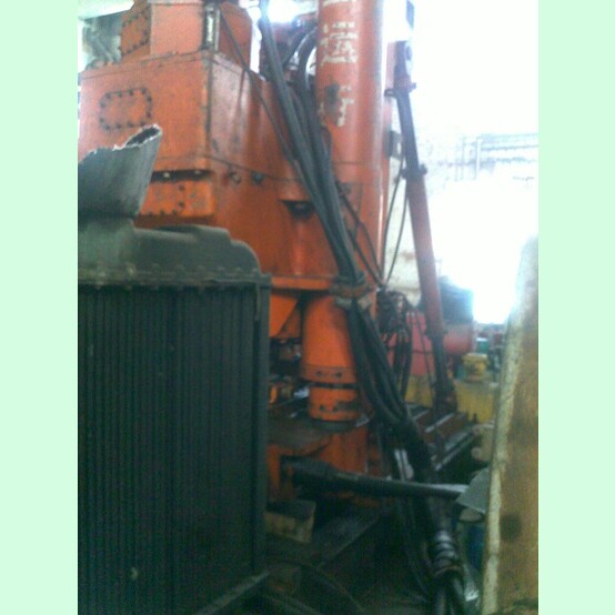 Sandvik Rhino 1000HF Raise Bore Machine