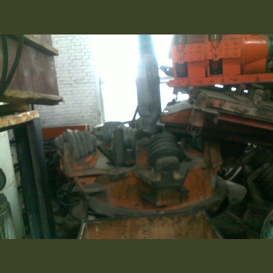 Sandvik Rhino 1000HF Raise Bore Machine