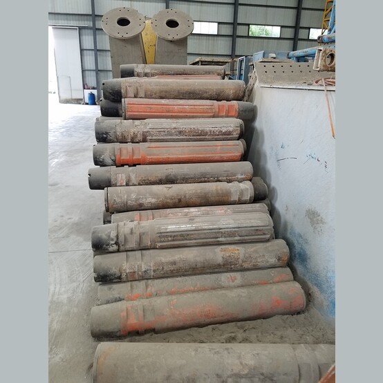 Sandvik Rhino 400H Raise Bore Machine