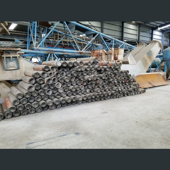 Sandvik Rhino 400H Raise Bore Machine