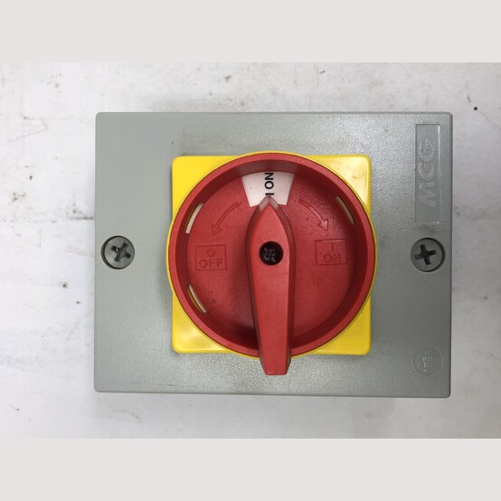 MCG Safety Disconnect Switch
