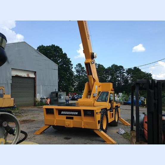Broderson Carry Deck Crane Supplier Worldwide | Used 2007 Broderson ...