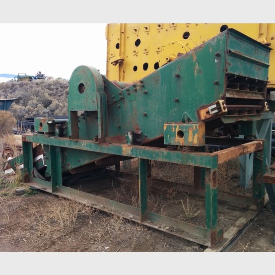 Criba con 3 decks inclinados de 4ft x 12ft usada a la venta ...