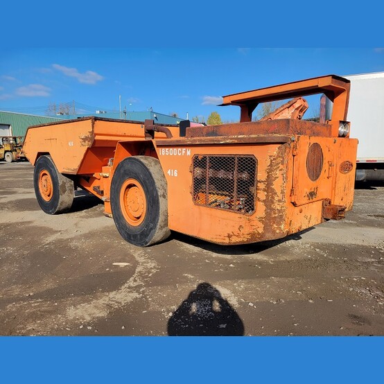 Camión de Volteo Subterraneo Sandvik