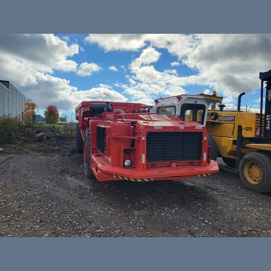 Camión de Carga Subterraneo Sandvik Toro 40D