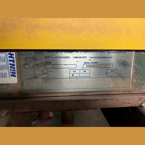 5,264L Stainless Steel Tank with Lightnin Agitators