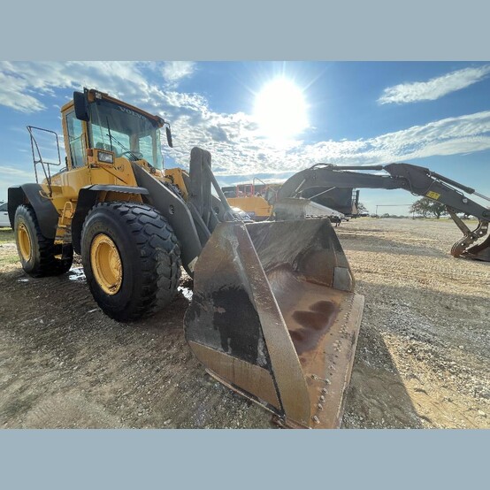 Volvo L120E Wheel Loader