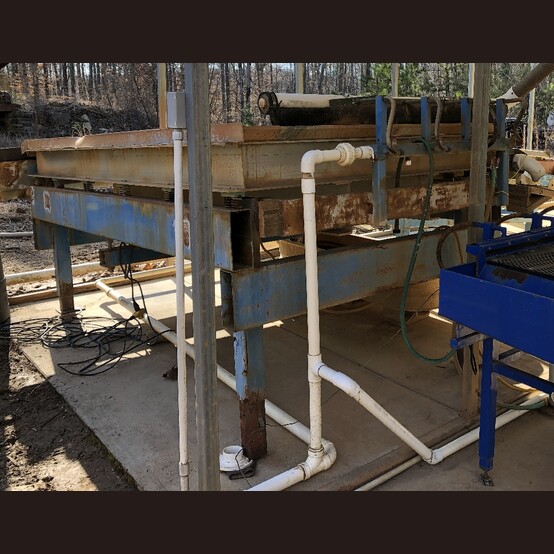 5ft. x 10ft. UHF Gold Concentrating Table