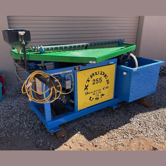 MSI Xtruder 255 Concentrating Shaker Table