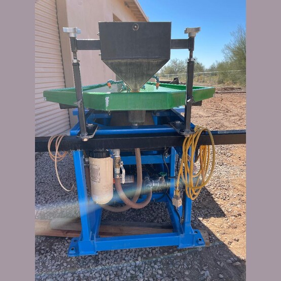 MSI Xtruder 255 Concentrating Shaker Table