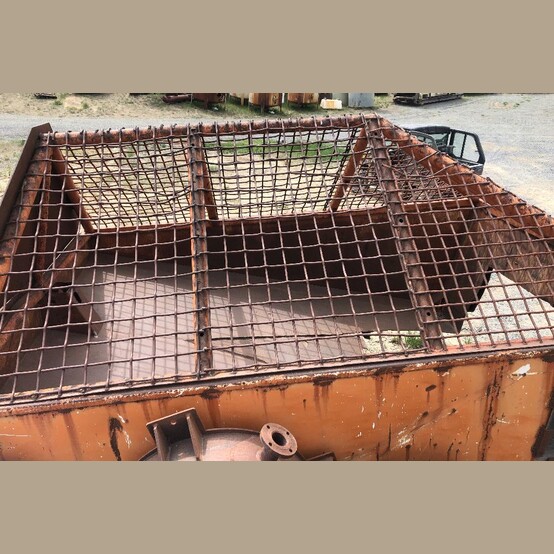 Portable 14ft x 9ft Grizzly Screen Hopper