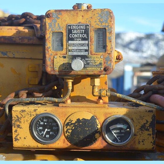 Caterpillar D320A diesel engine with 4 cylinders can be used for mobile ...