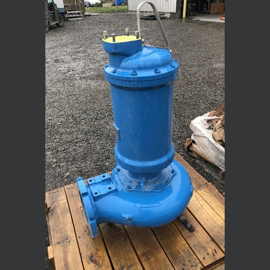 Barnes 8in SH Series Submersible Pump