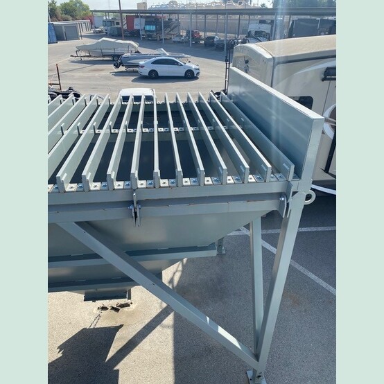 2019 Rock Systems 103-8 Hopper with Tipping Grizzly