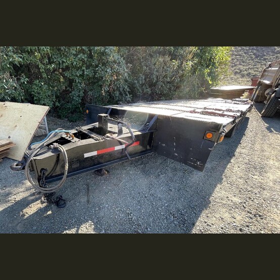 35ft Trail King Tri-Axle Trailer