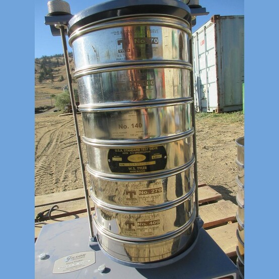 Gilson SS-15 Sieve Shaker