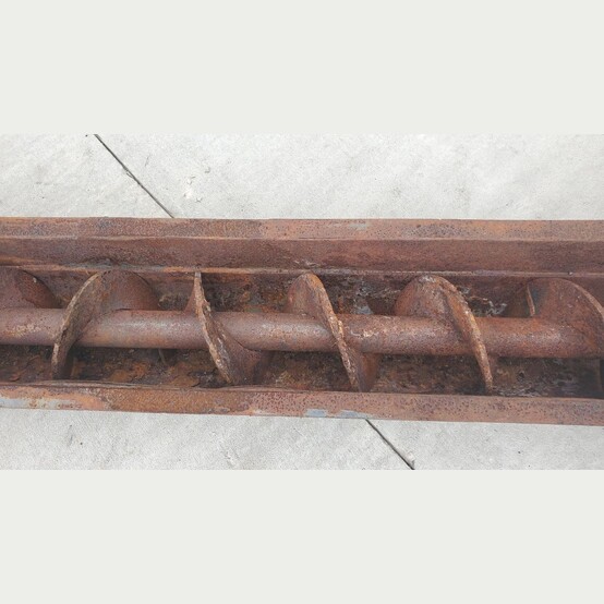 9in Dia. x 10ft Long Center-Feed Auger