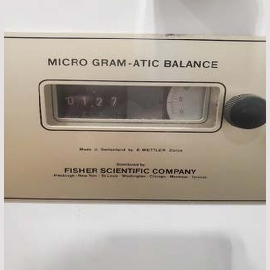 Fisher Scientific Micro Gram-Atic Balance