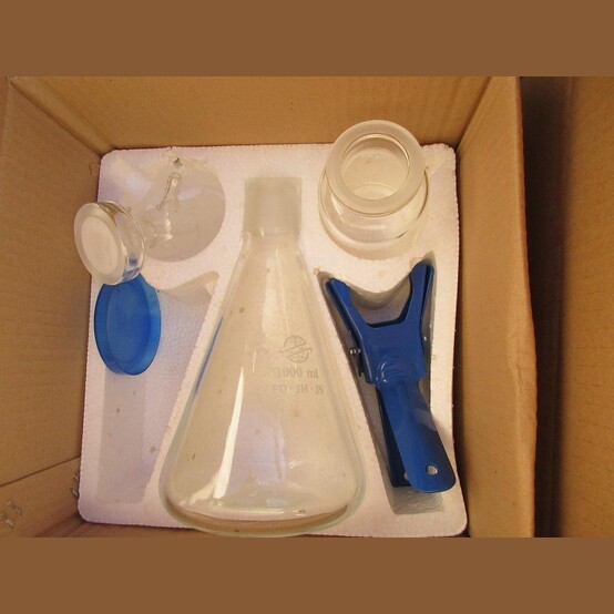 Laboratory Glassware Package