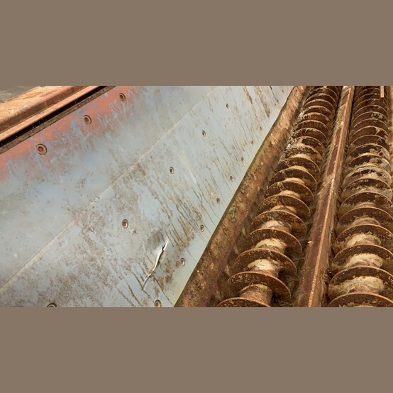 45yd³ Twin Screw Live Bottom Bin