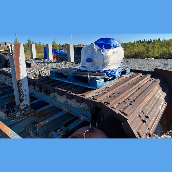 Metso 6ft x 28ft Apron Feeder