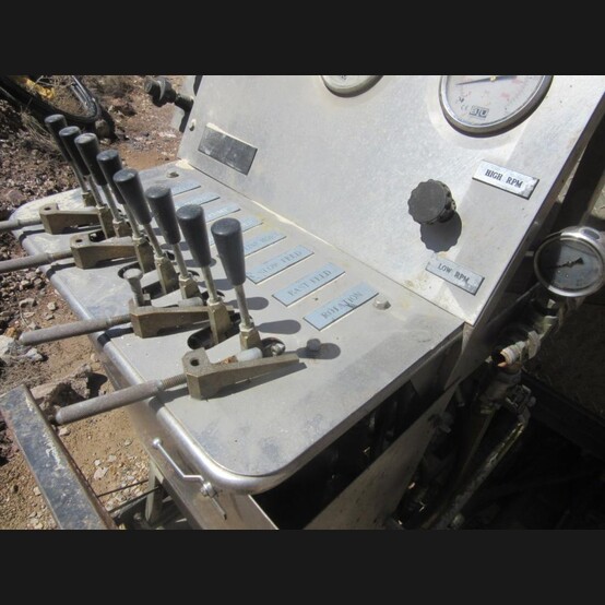 Perforadora de Núcleo Ingetrol Explorer MD3 sobre Banda