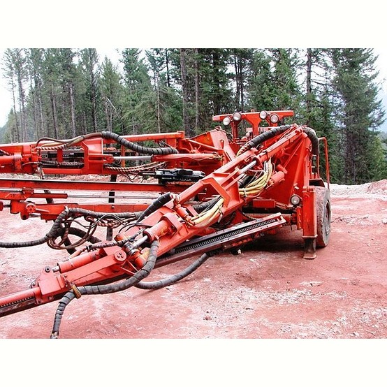 Sandvik Tamrock Jumbo Drill Supplier Worldwide | Used MJM-21 3 Boom Air ...