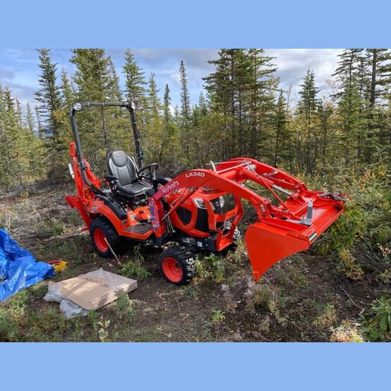 2021 Kubota BX23S 4WD Backhoe