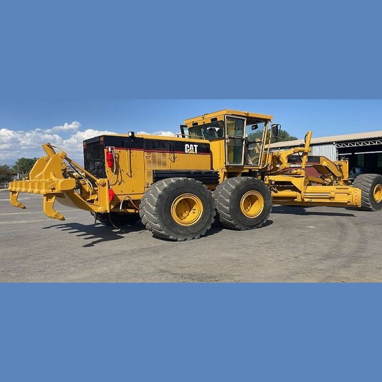 CAT 16H Motor Grader