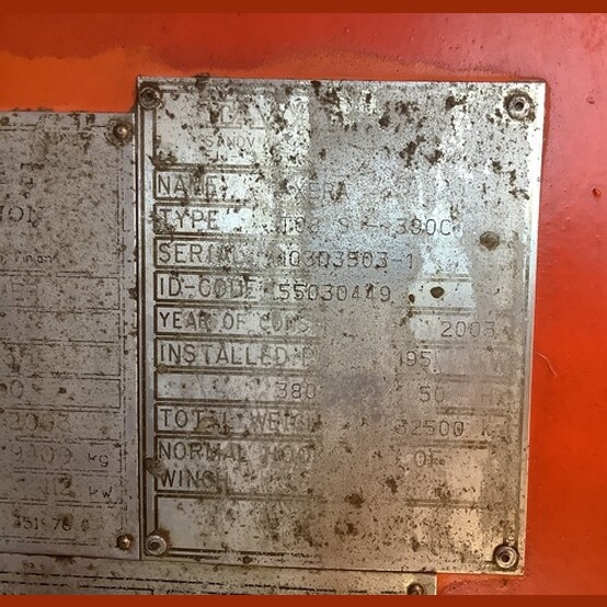 Perforadora Jumbo Tamrock Axera T08 4x4 del 2003