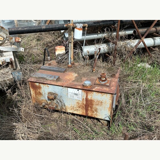 Hydraulic Dumping Chip Bin