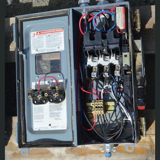 Square D 30 Amp Non-Fusible Disconnect