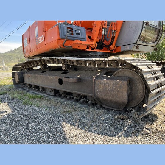 Hitachi EX200-5 Excavator