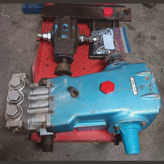 Cat 3520 Piston Pump