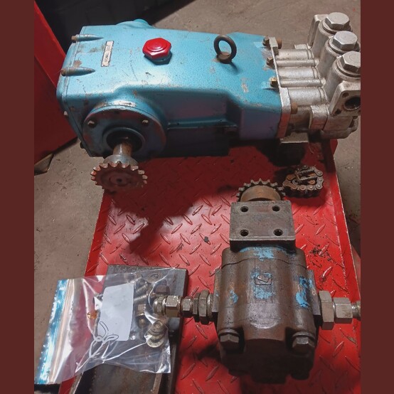 Cat 3520 Piston Pump