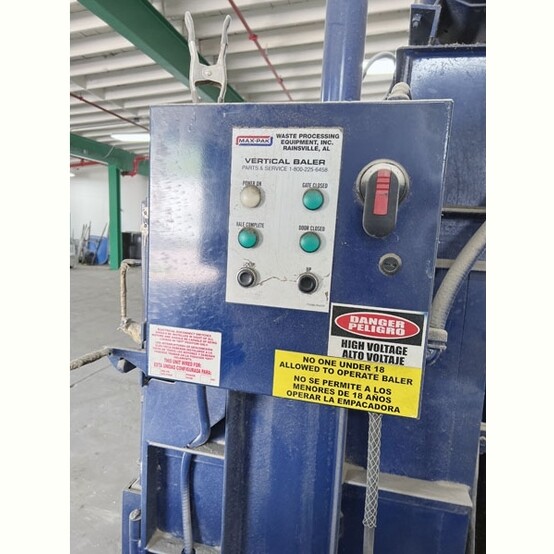Max-Pak Vertical Baler