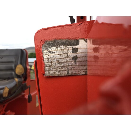 Perforadora Jumbo Tamrock Axera D06 de 2 Brazos