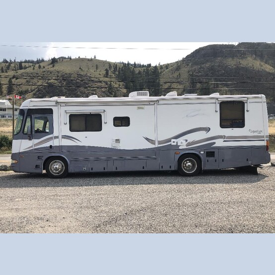 1999 36ft Triple E Signature Motorhome