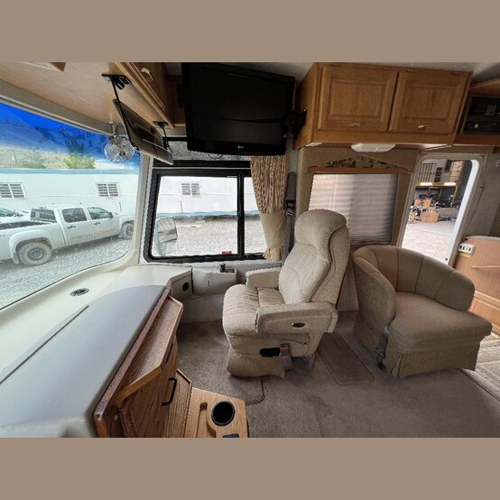 1999 36ft Triple E Signature Motorhome