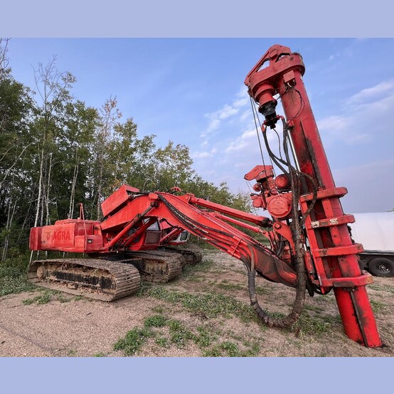 LoDril LLM-60 Foundation Drill