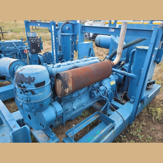 Holland 10in x 10in Self Priming Portable Pump
