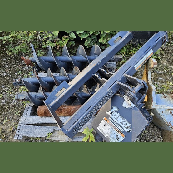 Lowe 750 Hydraulic Auger Attachment